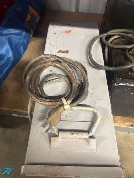 (2)Electric Metal Heater Boxes with Power Cords - Roller Auctions