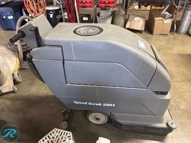 Nobles Speed Scrub 2001 Floor Scrubber with Battery Power - Roller Auctions