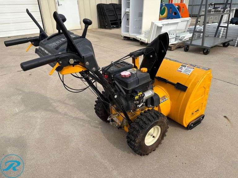Cub Cadet 524 Gas Snow Blower with 208cc Engine, 24” - Roller Auctions