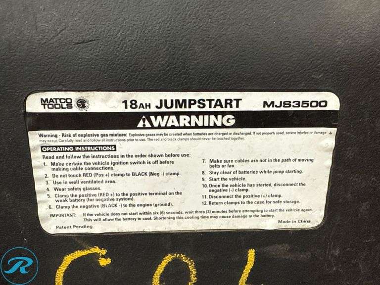 Matco Tools MJS3500 18Ah Jumpstarter, Portable Battery Booster - Roller ...