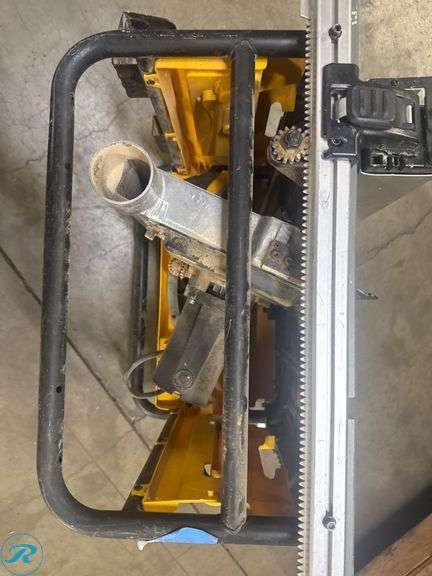 DeWalt DWE7480 10-Inch Table Saw, 120V AC, 15A, 60Hz - Roller Auctions
