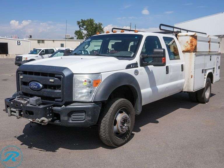 2016 Ford F450 Super Duty XL 4WD Crew Cab Pickup - Roller Auctions