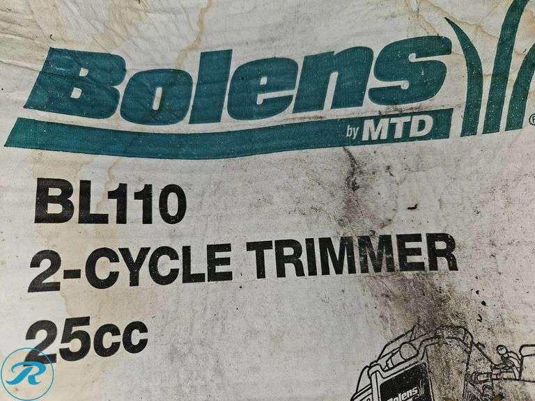 Bolens by MTD BL110 2-Cycle Trimmer, 25cc Gas Engine - Roller Auctions