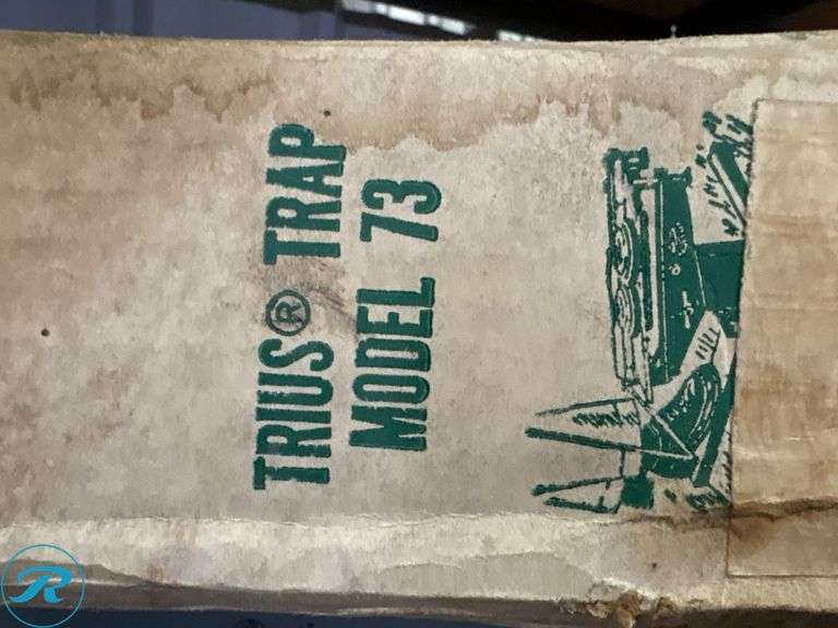Trius Model 73 Clay Target Trap in Original Packaging - Roller Auctions