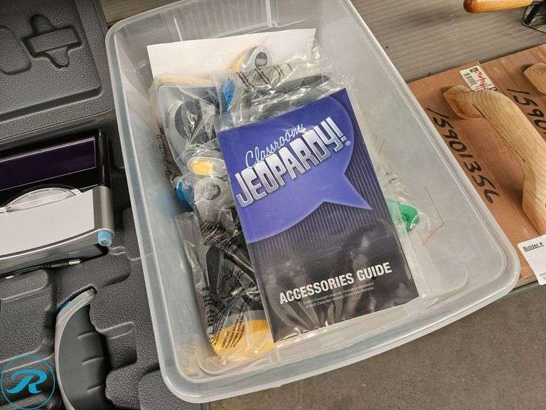 Classic Jeopardy Game Set with Accessories Guide in Carrying Case ...