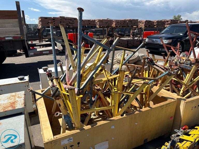 Crate of Metal Pipe Stands and Supports - Roller Auctions