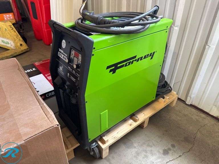 Forney 270 MIG Welder, Model 319, 230V - Roller Auctions