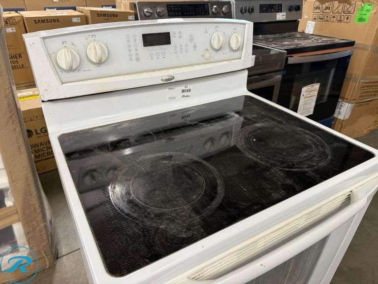 Whirlpool Gold Electric Range with Glass Cooktop and Oven (Used ...