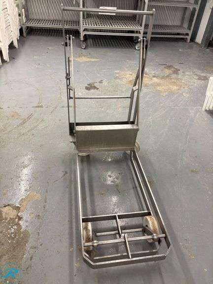 Fromagex Aging Rack Manual Elevator - Roller Auctions