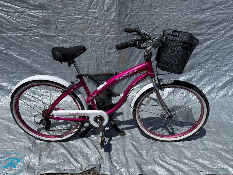 Kent Del Rio Aluminum Bicycle with Front Basket - Roller Auctions