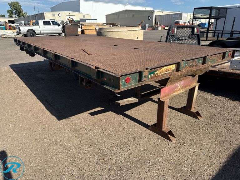 20′ Alfred Hydro Dump Flat Bed with Checker Plate Steel Deck - Roller Auctions