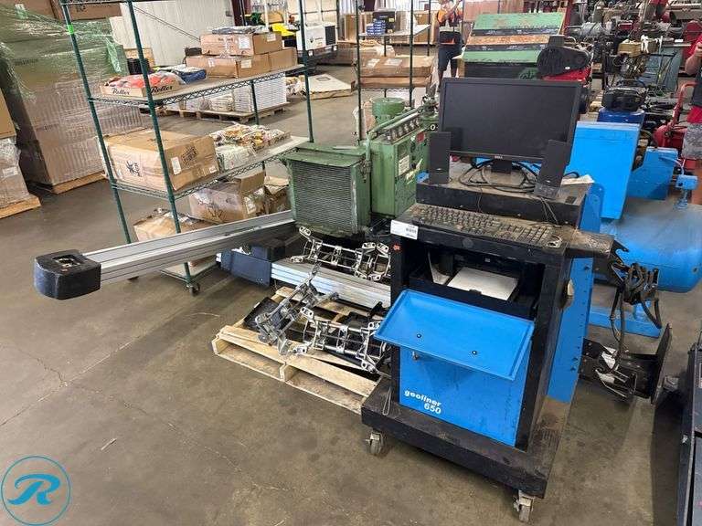 Hofmann Geoliner 650 Wheel Alignment System with Accessories - Roller ...