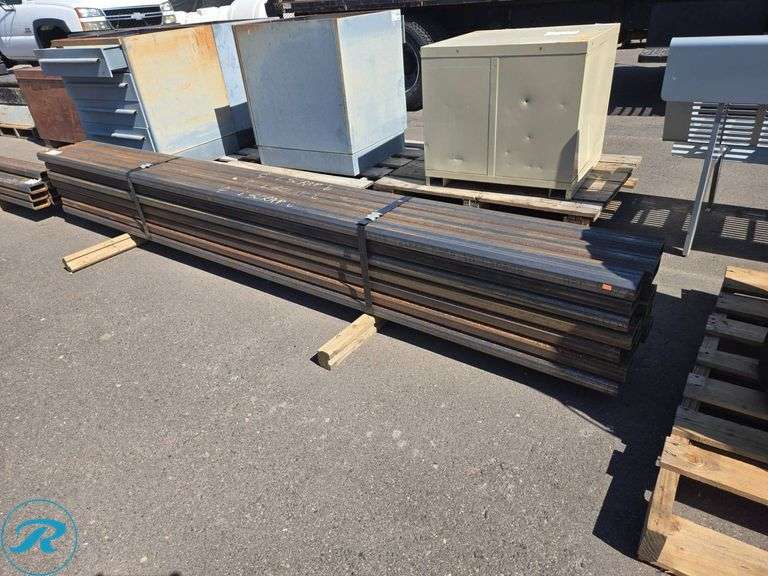 Bundle of (18) Steel Rectangular Tubing, 124"x4"x2" - Roller Auctions
