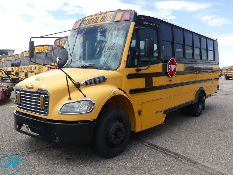 2009 Freightliner B2 Saf-T-Liner C2 RWD 30-Passenger School Bus ...