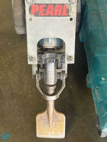 Makita HM1307CB Demolition Hammer with Pearl Easy Hammer Attachment and ...