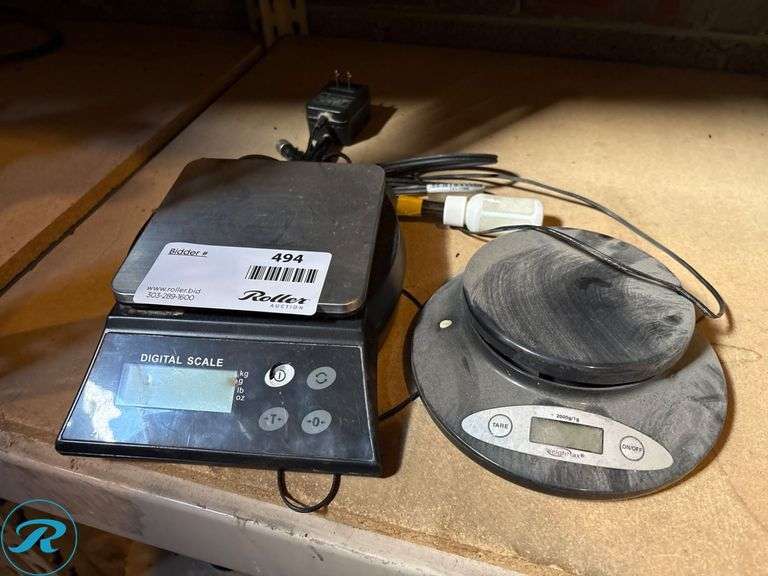 (2) Digital Scales - Roller Auctions