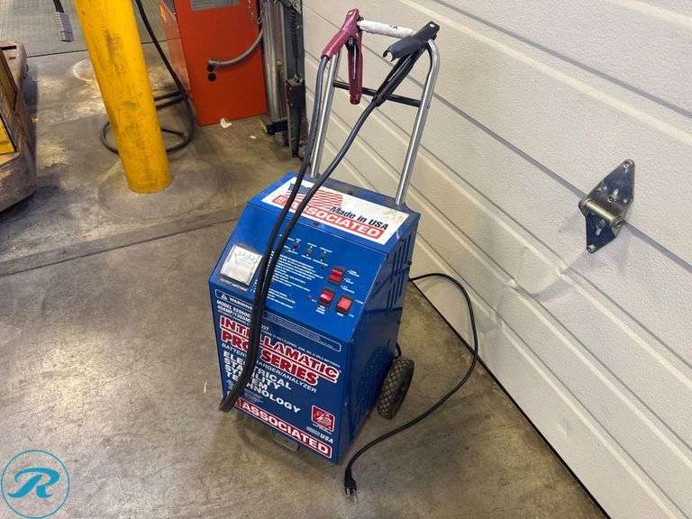 Associated Model ESS6007B Fully Automatic Intellamatic Battery Charger ...