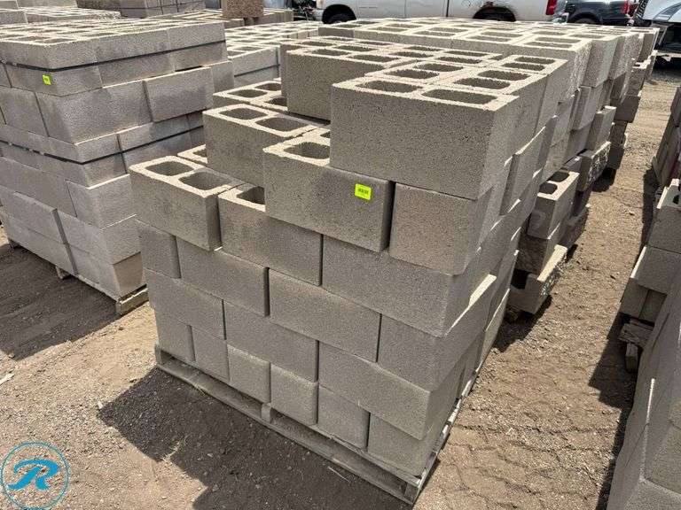 (4) Pallets of Cinder Blocks - Roller Auctions