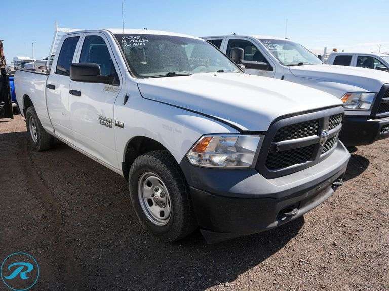 2015 Ram 1500 Tradesman 4WD Super Cab Pickup - Roller Auctions