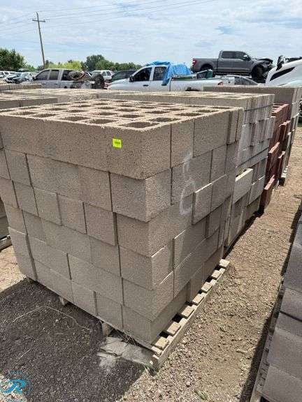 (4) Pallets of Cinder Blocks - Roller Auctions
