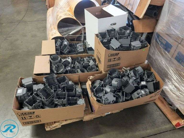 Pallet of Electrical Plastic Outlet and Junction Boxes - Roller Auctions