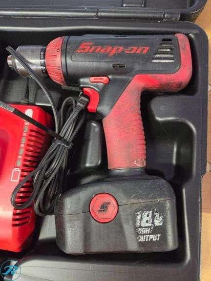Snap-On 18V Cordless Drill and Impact Driver Set with Charger and Case - Roller Auctions