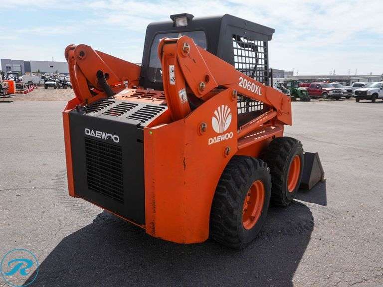 Daewoo 2060XL Skid Steer Loader - Roller Auctions