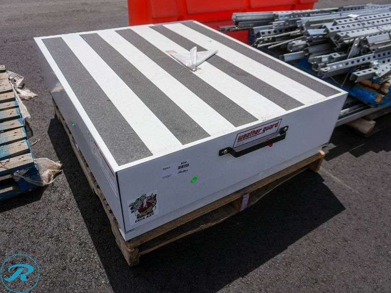 Weather Guard Model 338-3 Pack Rat Drawer Unit - Roller Auctions