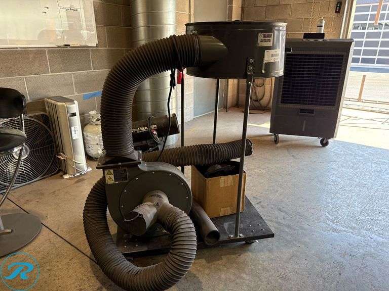 Central Machinery 2 HP 5 Micron 70-Gallon Dust Collector, 120VAC, 3450 ...