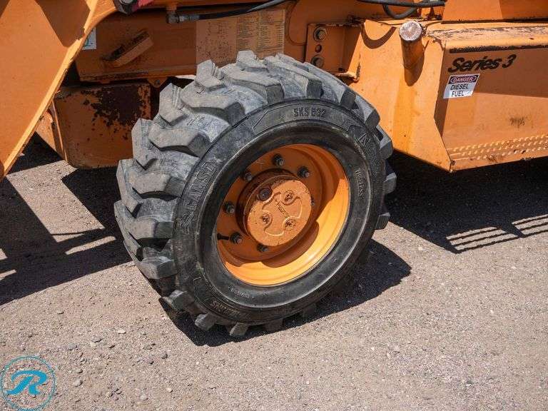 2010 Case 580 Super M 4WD Loader/ Backhoe - Roller Auctions
