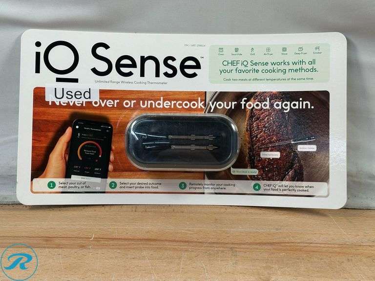 Chef iQ Smart Thermometer and Hub, 2 Probe Set - Used - Roller Auctions