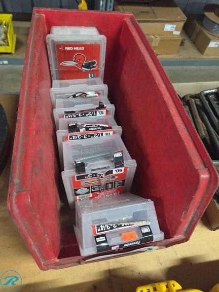 Milwaukee Shockwave Impact Duty Driver Bit Sets in Red Plastic Bin ...