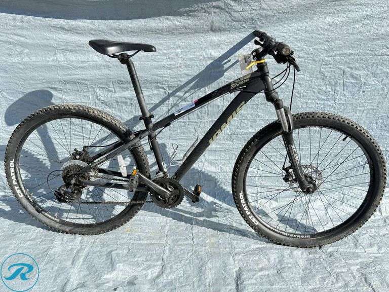 Jamis Divide Mountain Bike with Front Suspension - Roller Auctions