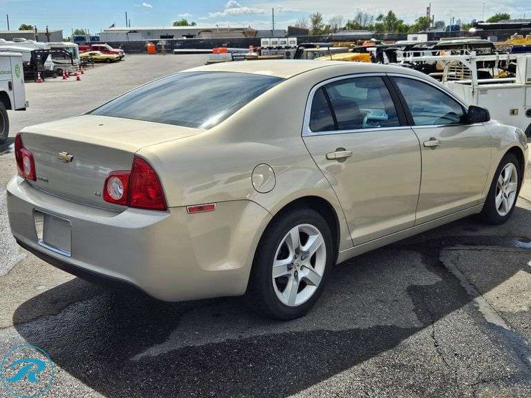 2009 Chevrolet Malibu LS FWD - Roller Auctions