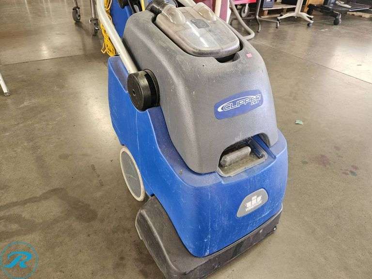 Windsor Clipper Duo 16″ 120 Carpet Extractor, Electric - Roller Auctions