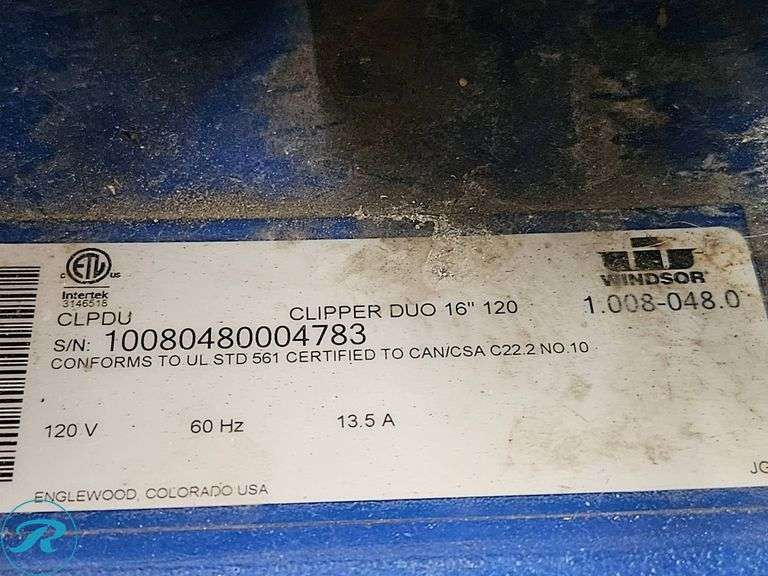 Windsor Clipper Duo 16″ 120V Carpet Extractor - Roller Auctions