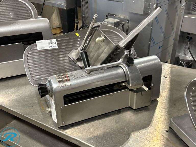 Hobart Model 1612 Deli Slicer - Roller Auctions