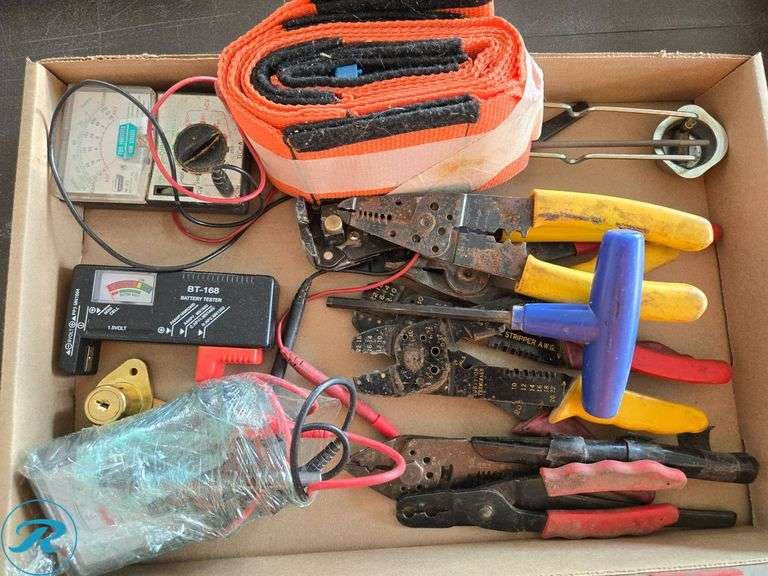 Tray of Electrical Hand Tools and Testing Equipment - Roller Auctions