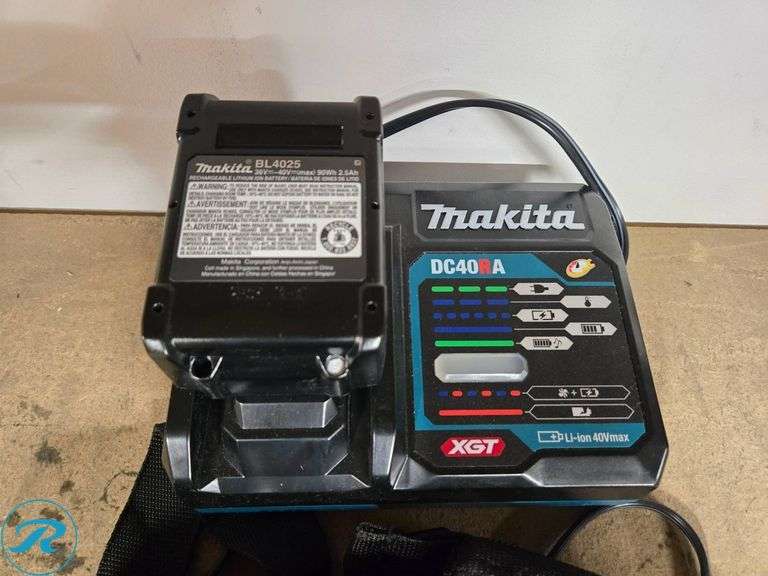 Makita GDT01 36V Cordless Impact Driver with Charger and Bag - Roller ...