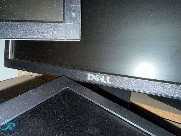 (3) Shelves of (23) Dell, HP, LG, and Acer Computer Monitors - Roller ...