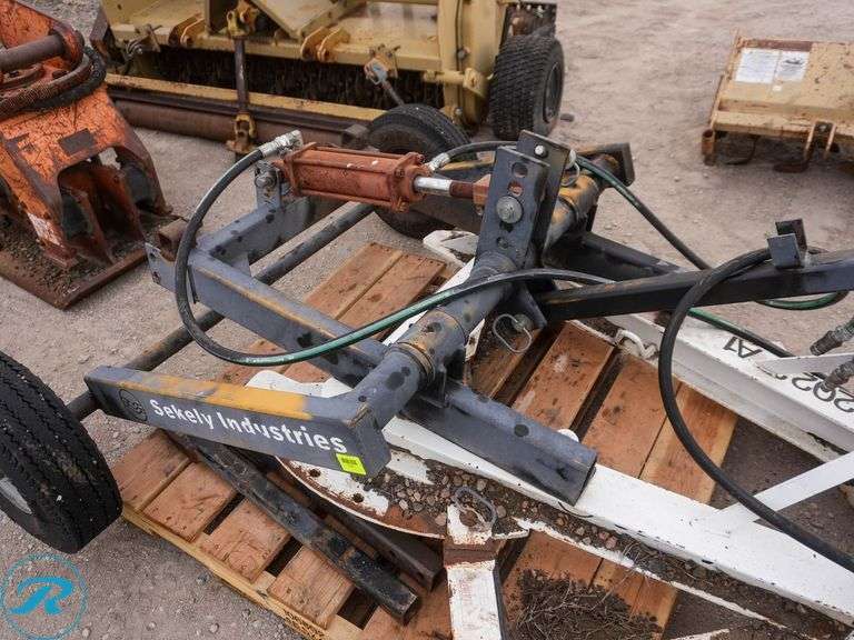 1995 Sekely Industries Towable Box Blade With Hydraulic Axle Lift, Pin ...