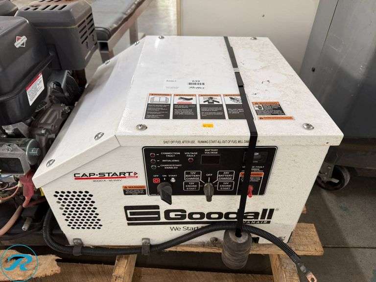 Goodall Cap-Start 3000 Amp 12/24 Volt Engine Starting Unit With Briggs ...