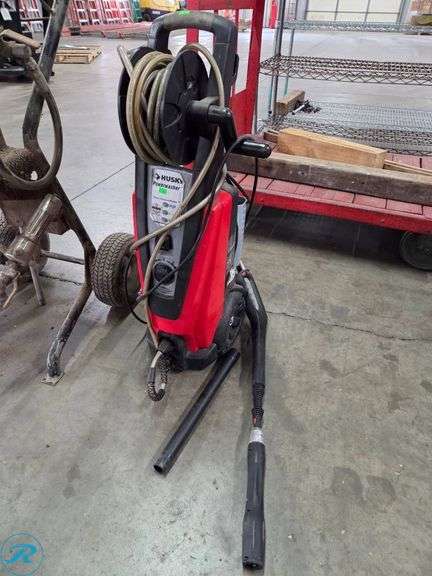 Husky H2000 Powerwasher Electric Pressure Washer - Roller Auctions