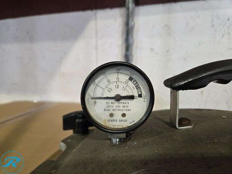 All American Pressure Cooker With Pressure Gauge And Locking Lid ...