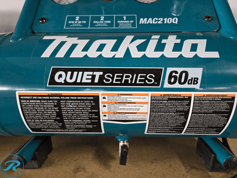 Makita MAC210Q Quiet Series Air Compressor, Electric, (Turns on, not ...