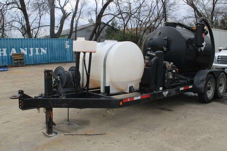 2018 VACUUM TRAILER, ECONOMY DRILLING SOLUTIONS, VIN 4M9E2TG22JE015091 ...