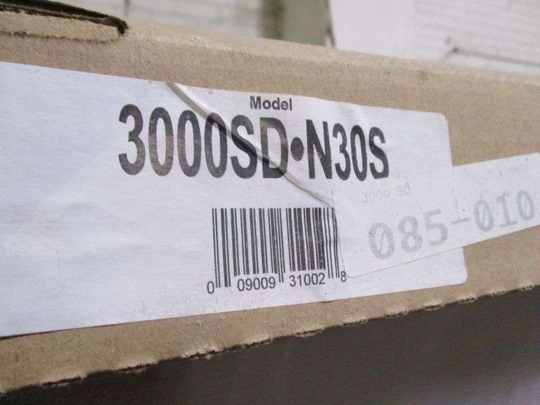 CHAMPION ASPEN MEDIA EVAPORATIVE COOLER #3000SD-N30S, SIDE DRAFT, WALL ...