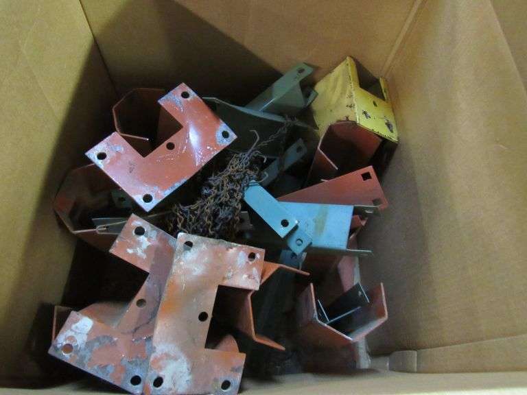 YELLOW SAFETY POLES AND ASSORTED PALLET RACK PROTECTIVE CORNERS - Rosen ...