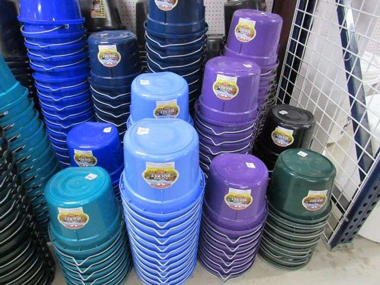 APPROX. (200) ASSORTED PLASTIC BUCKETS - Rosen Systems