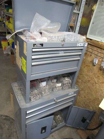 HDX TOOL CHEST AND BOX WITH CONTENTS INCLUDING ASSORTED SADDLE RINGS ...